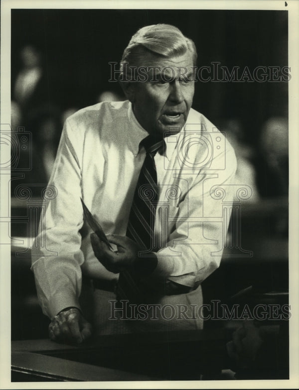 1989 Press Photo Andy Griffith, as Matlock, on set of courtroom - mjc06382 - Historic Images