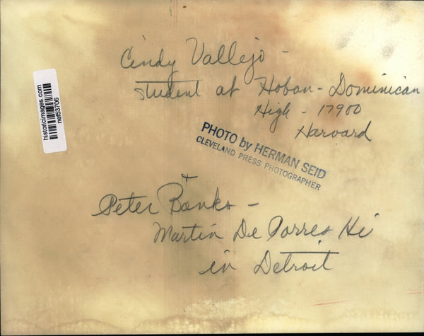 Press Photo High School students Cindy Vallejo and Peter Banks - nef53706 - Historic Images