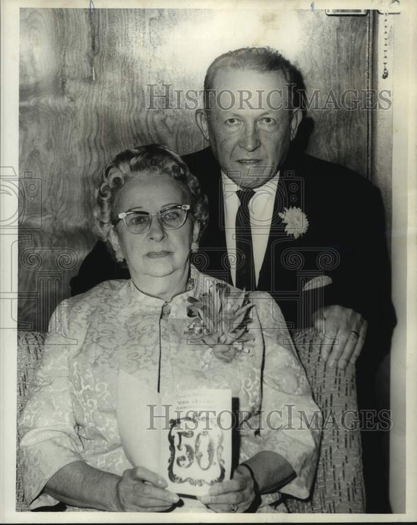 1967 Press Photo Mr. and Mrs. Robert E. Mann's 50th Wedding Anniversary - Historic Images