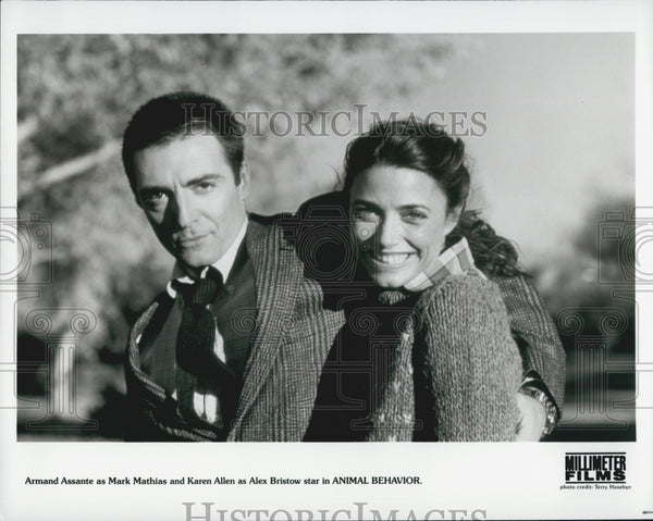 1989 Armand Assante And Karen Allen In Movie "Animal Behavior" - Historic Images
