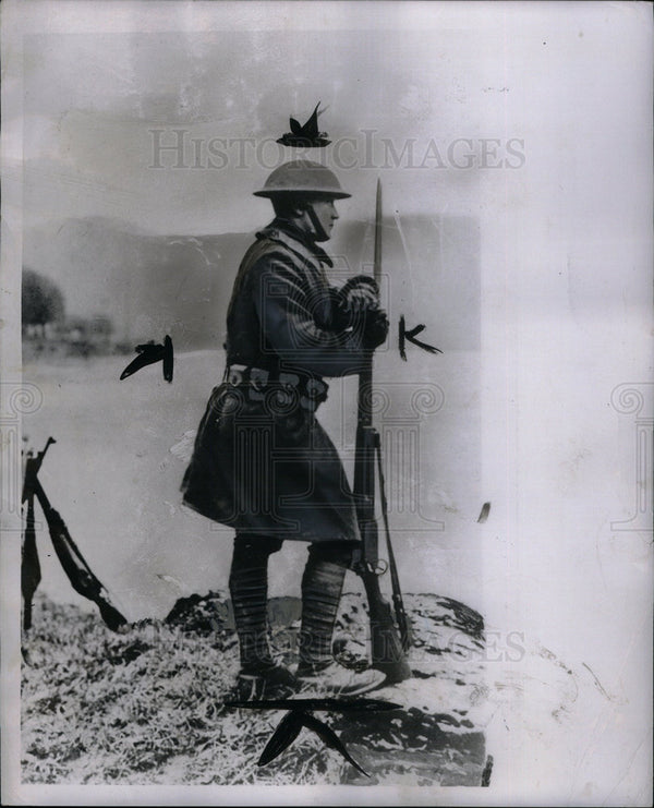 1951 Dough Boy Army Soldiers - Historic Images