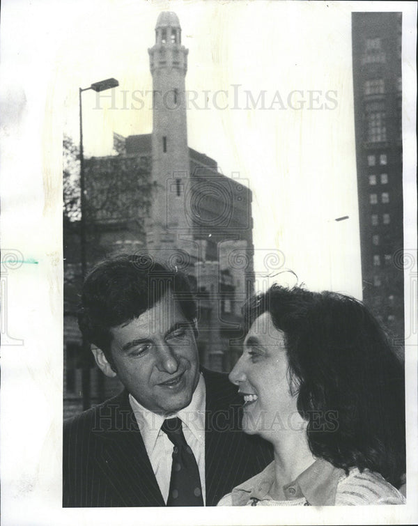 1976 Press Photo Jerrold And Leona Schecter Author An American Family - Historic Images