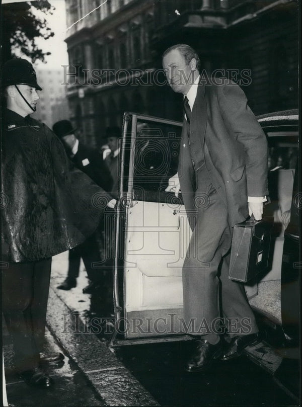 1958 Press Photo Minister of Defense Duncan Sandys - KSB48249 ...