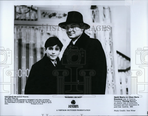 1988 Press Photo Actor David Eberts in "Burning Secret" - Historic Images