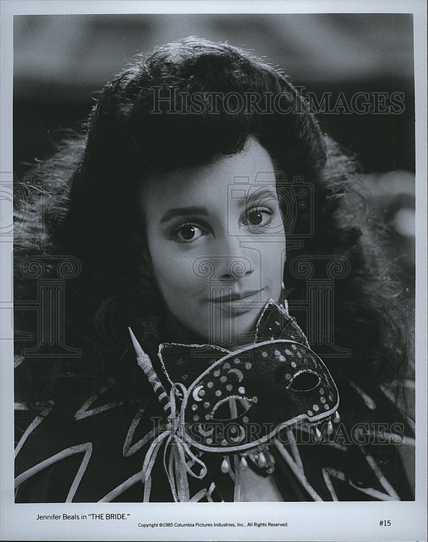 1985 Press Photo Actress Jennifer Beals In "The Bride" - Historic Images
