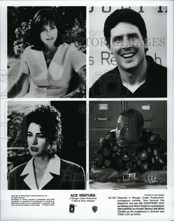 1984 Press Photo Courteney Cox & Dan Marino in "Ace Ventura Pet ...