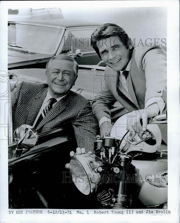 1971 Press Photo Robert Young and Jim Brolin in "Marcus Welby M.C ...