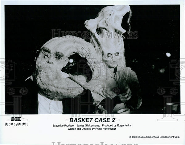 1989 Press Photo David Emge in "Basket Case 2" - Historic Images