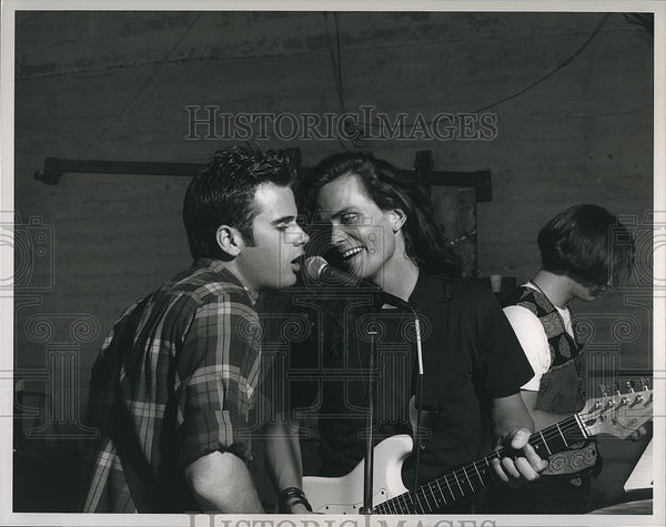 1992 Press Photo James Walters, and Shawn Thompson in "The Heights ...