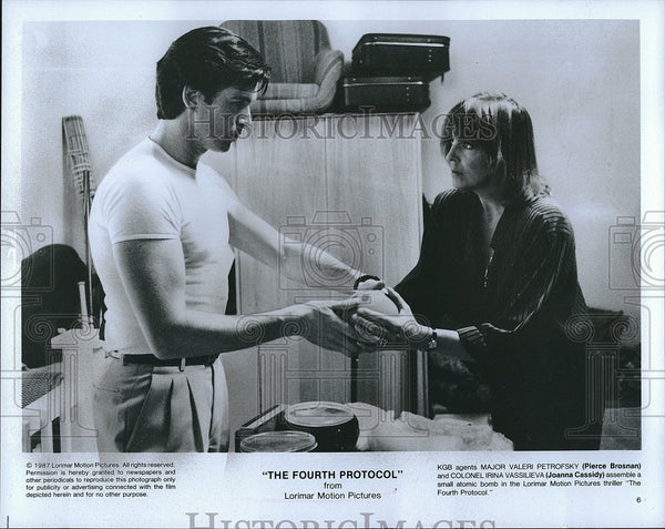 1987 Press Photo Pierce Brosnan, Joanna Cassidy "The Fourth Protocol ...
