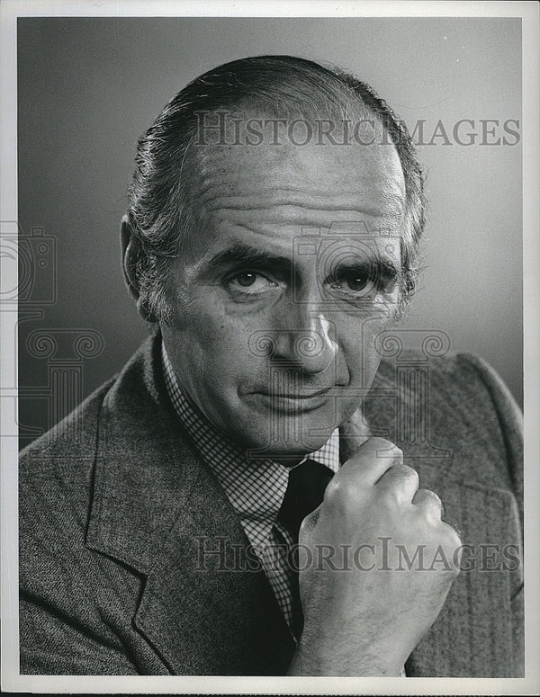 1976 Press Photo Dan Frazer on "Kojak" - Historic Images