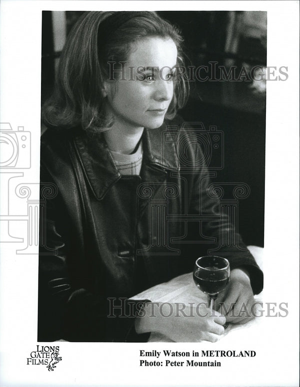 1997 Press Photo Actress Emily Watson in "Metroland" - Historic Images