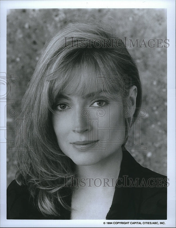 1994 Press Photo Sharon Wyatt Stars In "General Hospital" - Historic Images