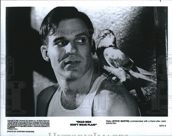 1982 Press Photo Steve Martin "Dead Men Don't Wear Plaid" - Historic Images
