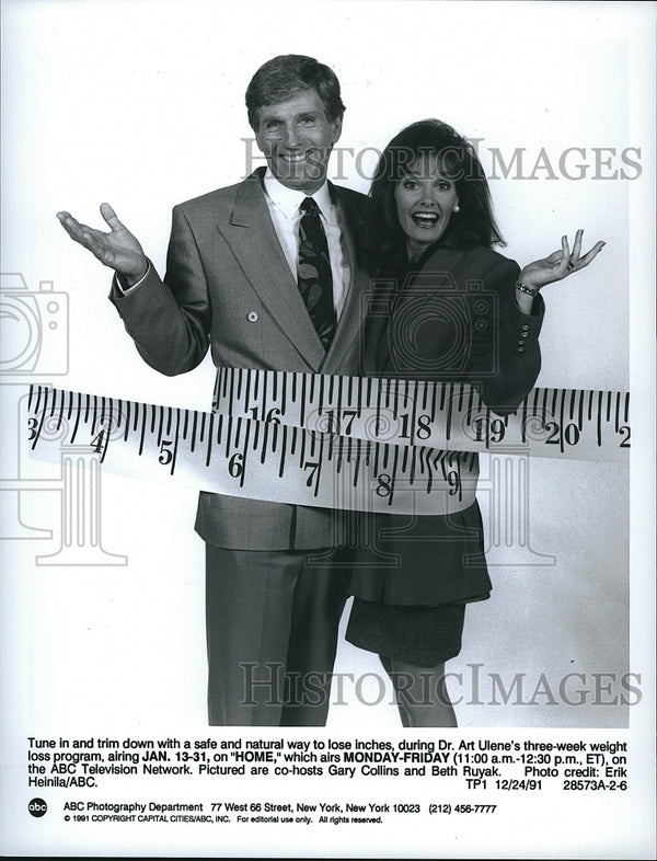 1991 Press Photo Gary Collins and Beth Ruyak Hosts of "Home" - Historic ...