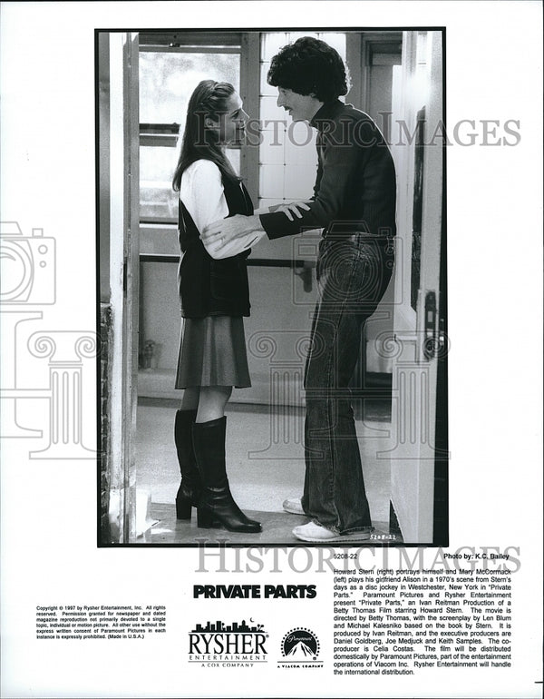 1997 Press Photo "Private Parts" starring Howard Stern, Mary McCormack ...