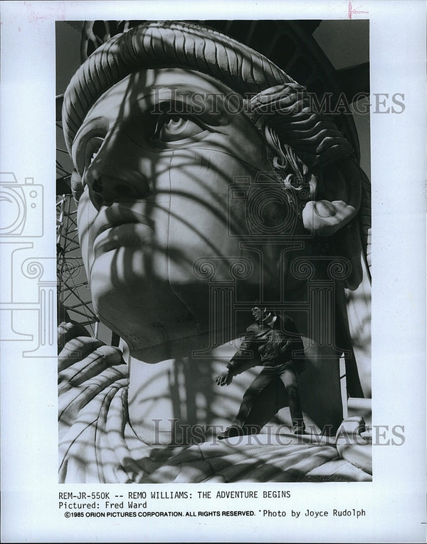 1985 Press Photo Fred Ward Stars in "Remo: The Adventure Begins ...