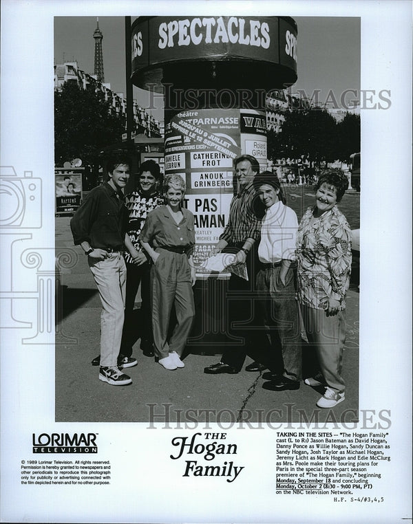 1989 Press Photo Actress Sandy Duncan & Cast Members in "The Hogan ...