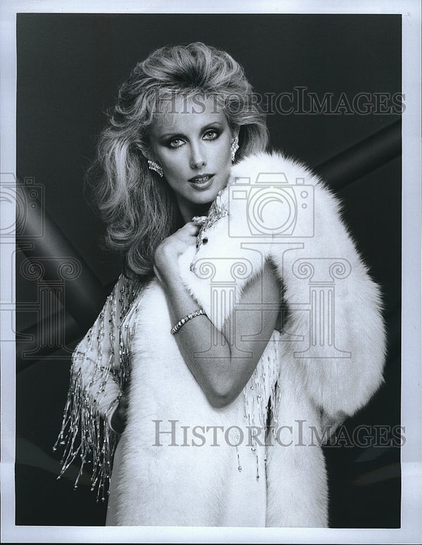 1984 Press Photo "Paper Dolls" starring Morgan Fairchild - Historic Images