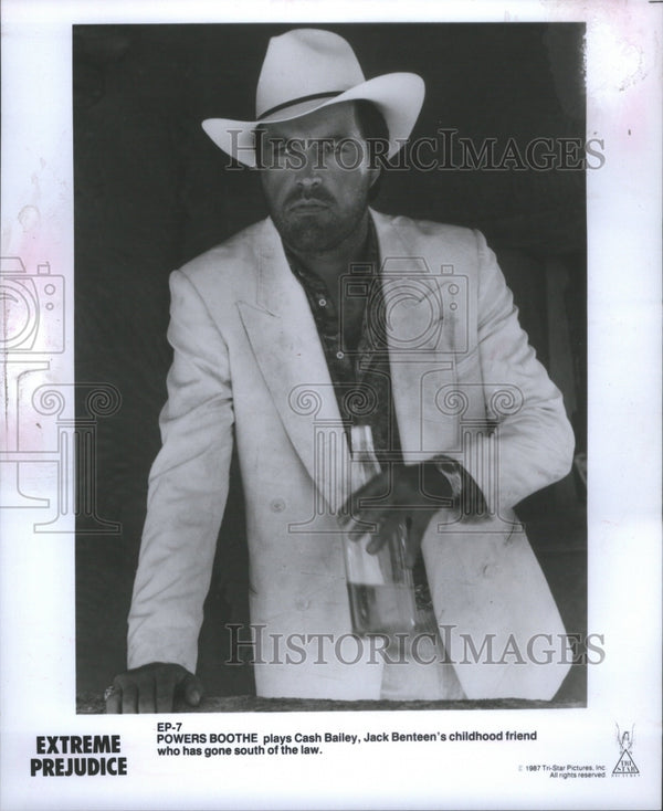 1987 Press Photo Actor Boothe Powers Extreme Prejudice - Historic Images