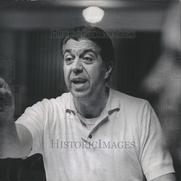 1970 Press Photo Bernard Izzo gives musical directions - RRV28149 ...