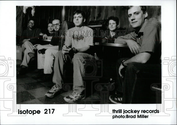 1998 Press Photo Musicians Isotope 217- RSA02477 - Historic Images