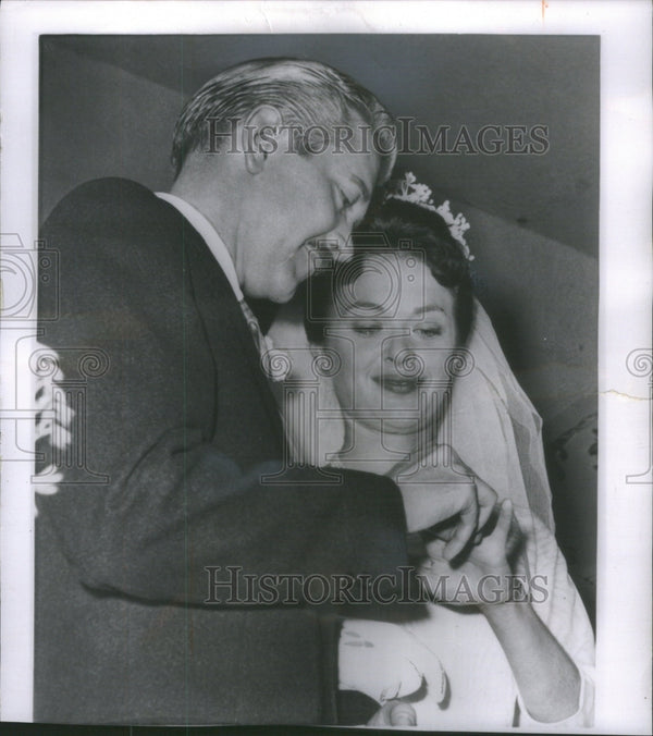 1960 Press Photo Importer Vincent Hillyer Actress Milly Vitale Wedding ...