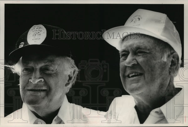 1988 Press Photo Alabama-Blind golfer, Charlie Boswell and Bob Hope ...