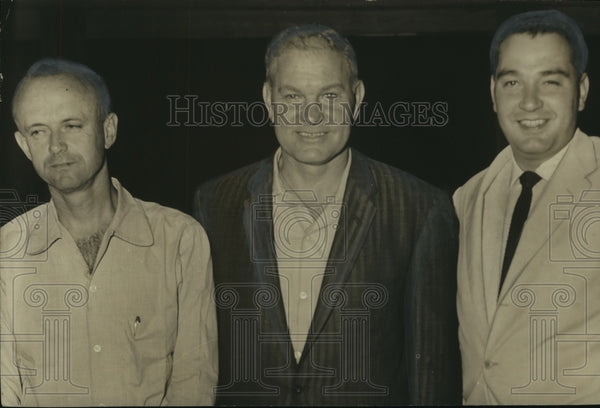 1958 Press Photo Attorney BEn Owen with Coach John Vaught of Ole Miss ...