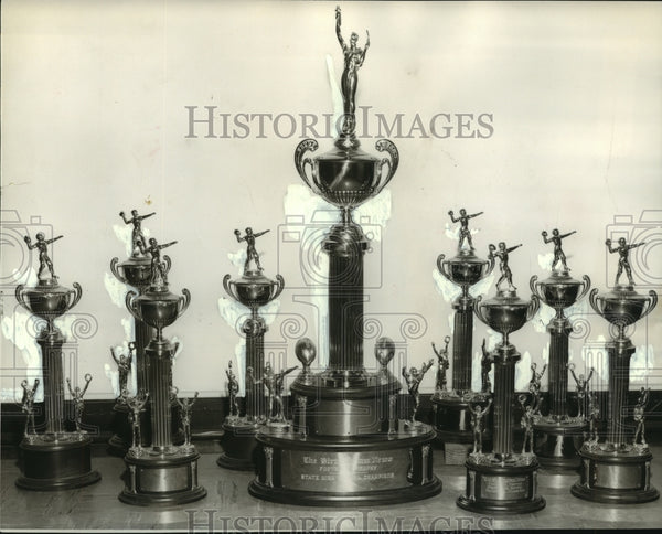 1954 Press Photo Big State Championship Football Trophy for High Schoo ...