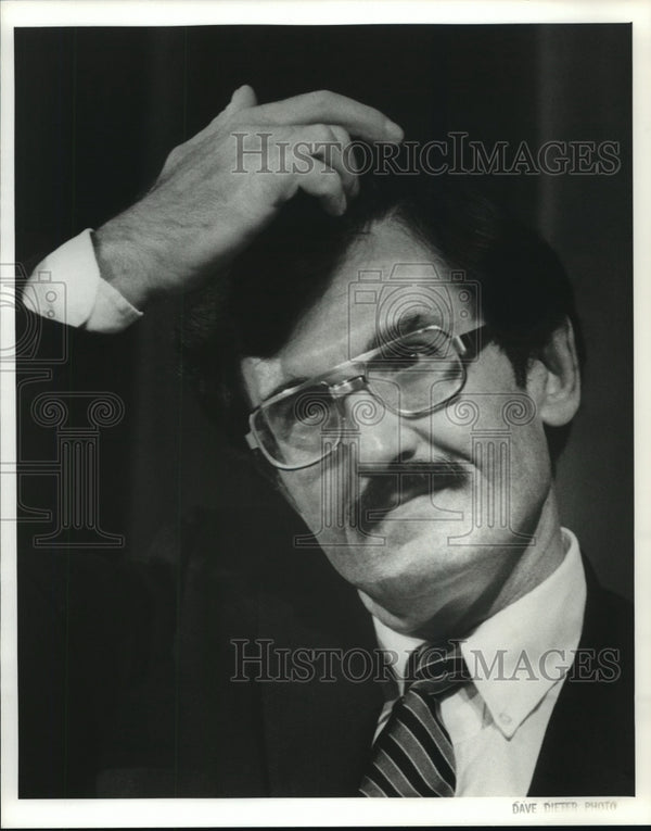 1985 Press Photo Jerry Levin, CNN Journalist, Former Hezbollah Hostage ...