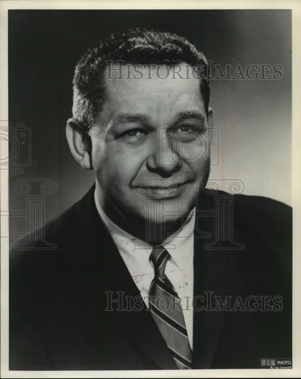 Press Photo Dave Overton - Historic Images