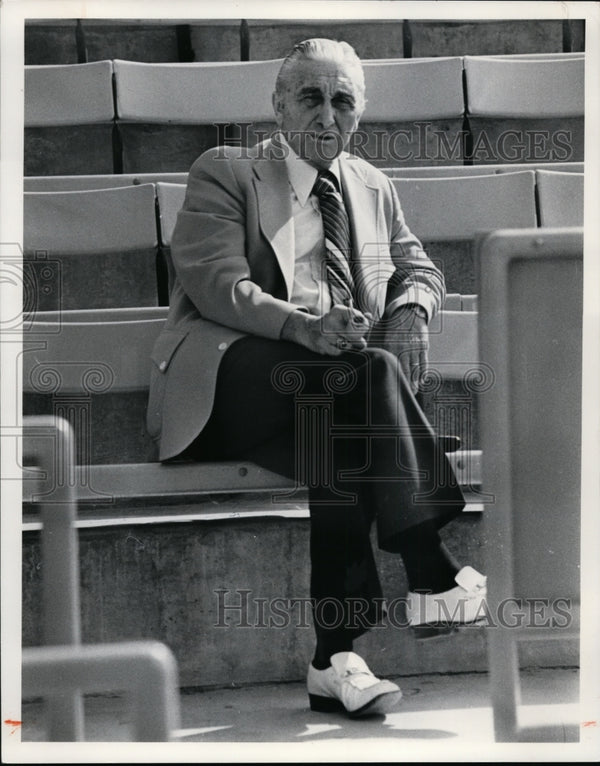 1977 Press Photo Phil Seghi at Spring Training - cvb34293 - Historic Images