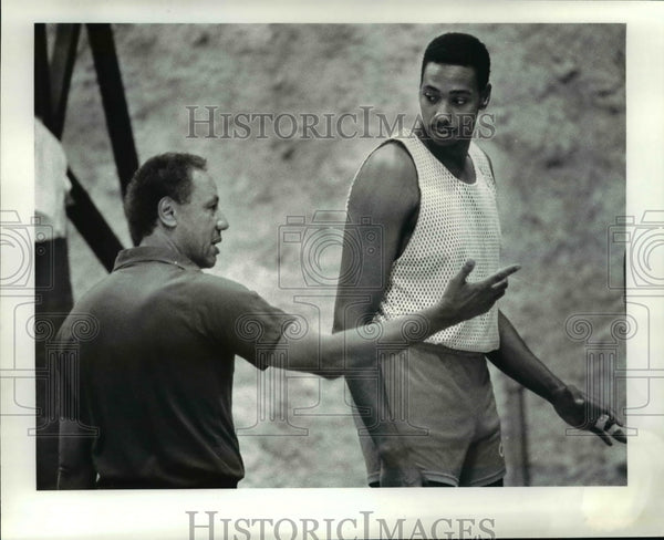 1987 Press Photo Cavs coach Lenny Wilkins with Warren Martin - cvb4103 ...