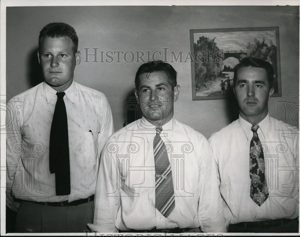 1946 Press Photo Shaw coaching assistants Dave MacDowell, Harry Aitken ...