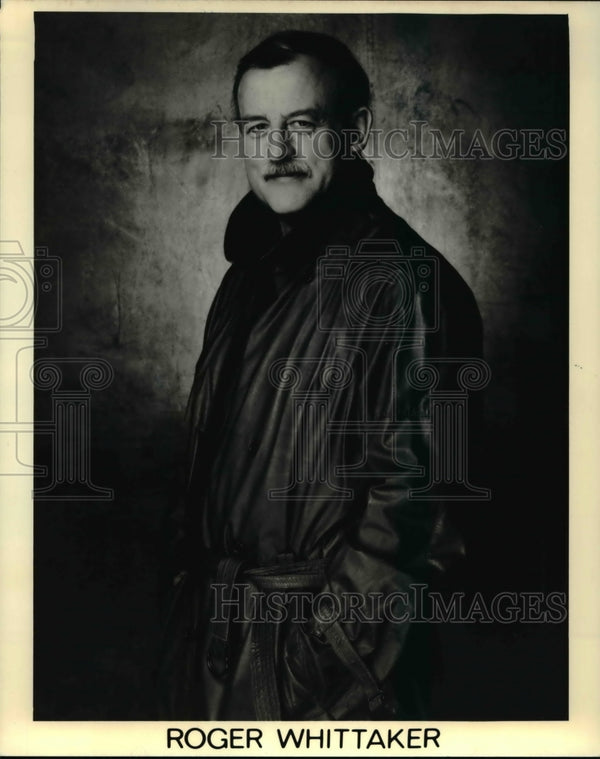 1986 Press Photo Roger Whittaker British Pop Singer Songwriter and Mus ...