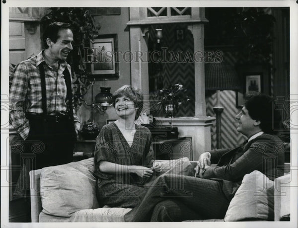 1981 Press Photo Bonnie Franklin, Richard Masur, and Ron Rifkin in CBS ...