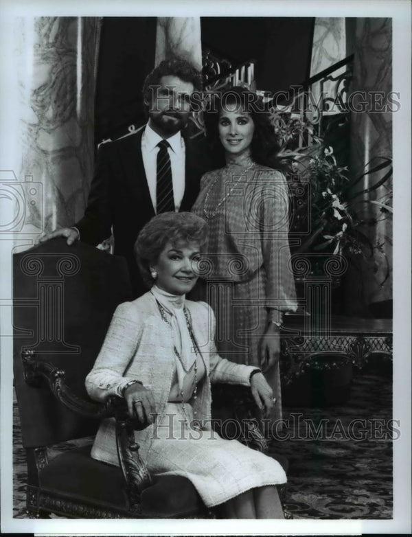 1984 Press Photo Anne Baxter Connie Sellecca James Brolin Arthur Hailey ...