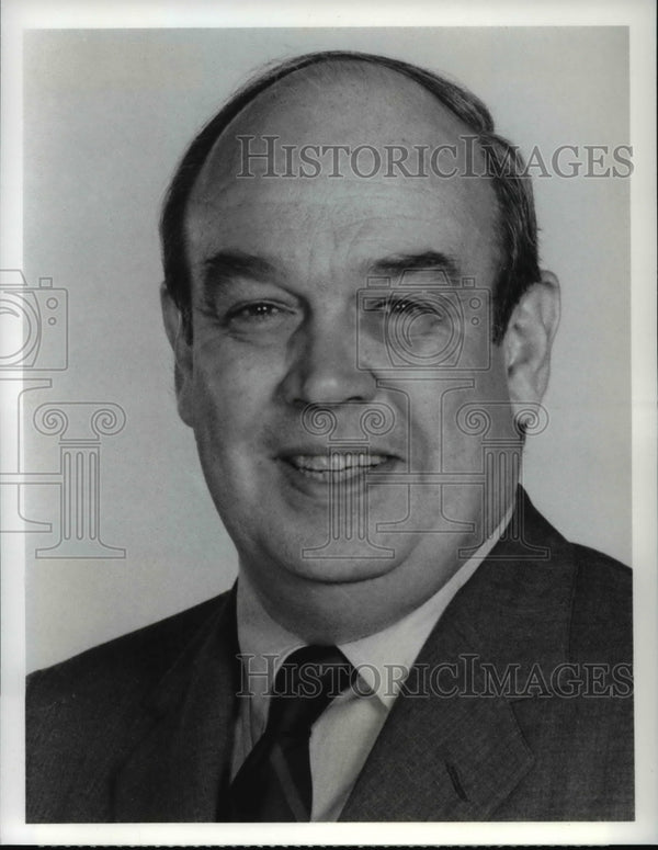 1988 Press Photo Charles Kuralt in CBS News Try To Remember - cvp62902 ...