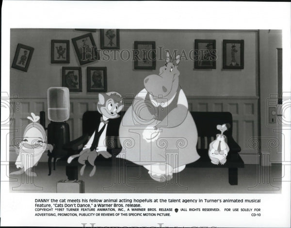 1997 Press Photo Danny the cat in Cats Don't Dance - cvp65966 ...