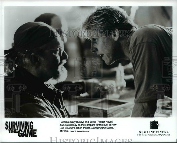 1995 Press Photo Gary Busey and Rutger Hauer star in Surviving the Game ...