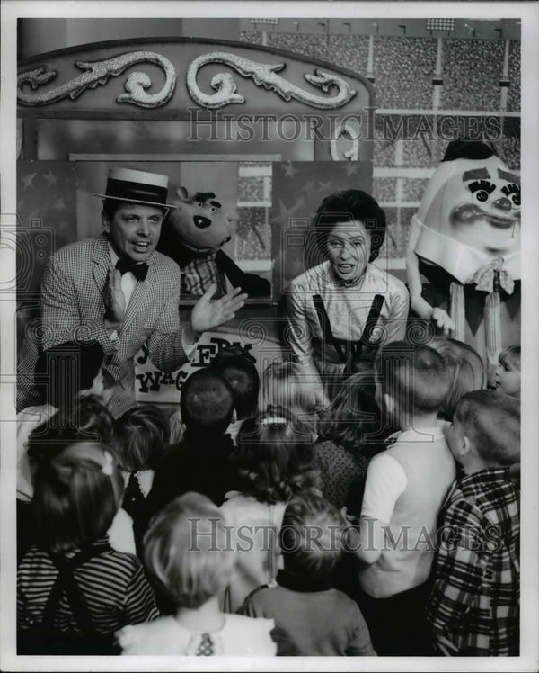 Press Photo Uncle Al Lewis - cvp77664 - Historic Images