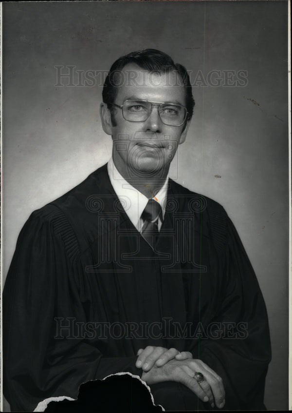 1984 Press Photo James L. Ryan Michigan Supreme Court - dfpd36001 ...