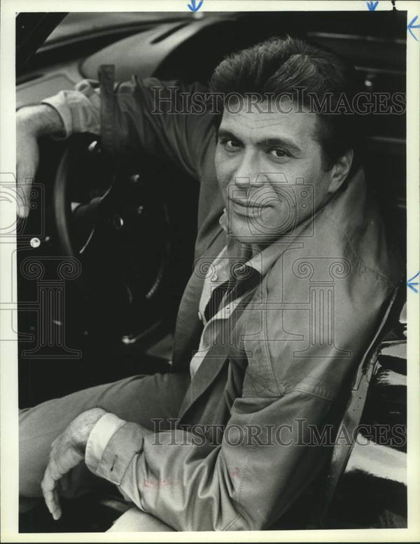 1986 Press Photo Actor Nick Mancuso As Stingray In TV Show "Stingray ...