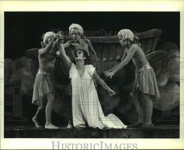 1987 Press Photo Houston Grand Opera's production of "The Magic Flute ...