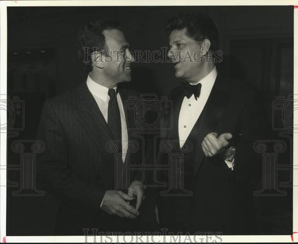 1987 Press Photo Bob Sakowitz from Houston with Designer Victor Costa ...