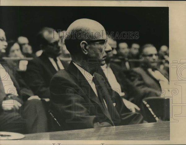 1964 Press Photo Sam Hoover at trial at courtroom - hcb08751 - Historic ...