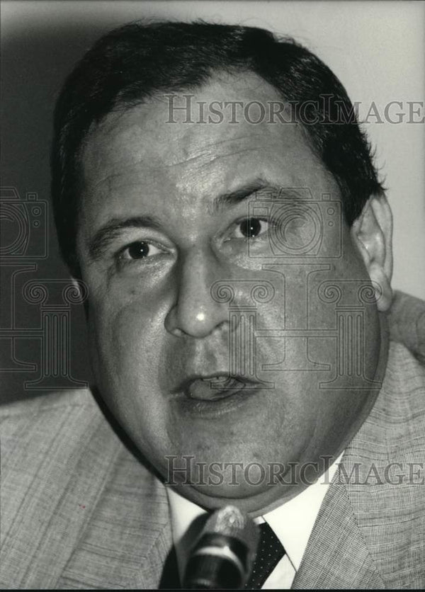 1986 Press Photo M. Jean Pierson, President of Airbus Industries ...