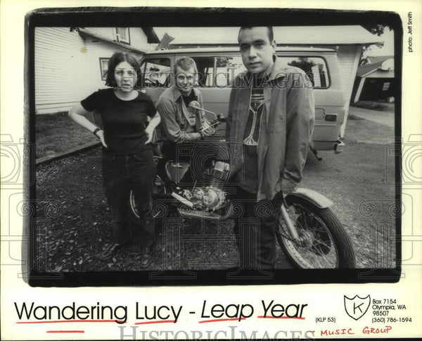1996 Press Photo Members of the music group "Wandering Lucy" - Leap ...