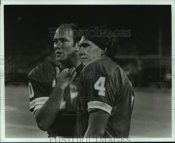 1979 Press Photo Kansas City Chiefs' QB's Mike Livingston and Steve ...